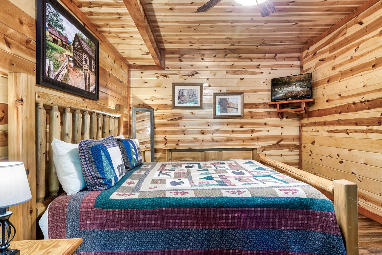 Grizzly Bears Resort - Perfect getaway for large groups with Private ...